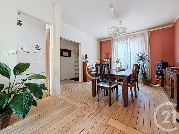 Maison 5 pièces à Montreuil, Signac, Mûrs à Pêches, à vendre