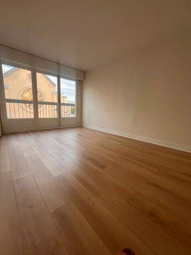 Appartement 2 pièces à louer à Cambronne-Garibaldi, Paris 15ème arrondissement