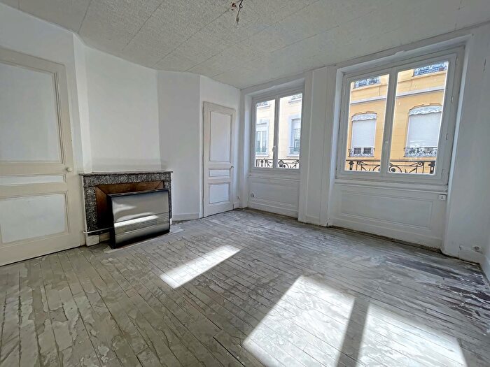 Appartement à vendre - Saint-Étienne, Jacquard, Préfecture - 3 pièces - 1 chambre