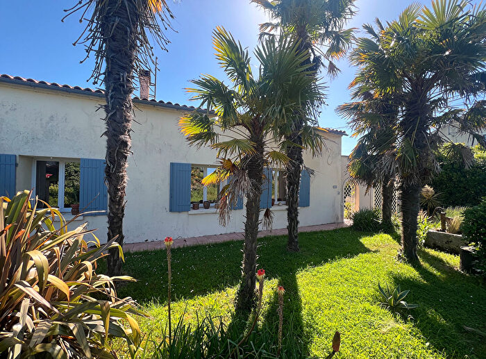 Breuil-Magné - Maison 6 pièces à vendre