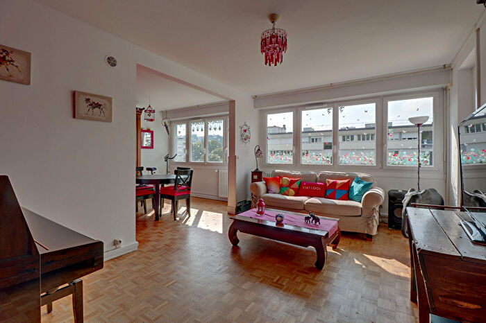 Appartement à vendre - Saint-Germain-en-Laye, Pontel, Schnapper, Sous-préfecture - 4 pièces - 2 chambres