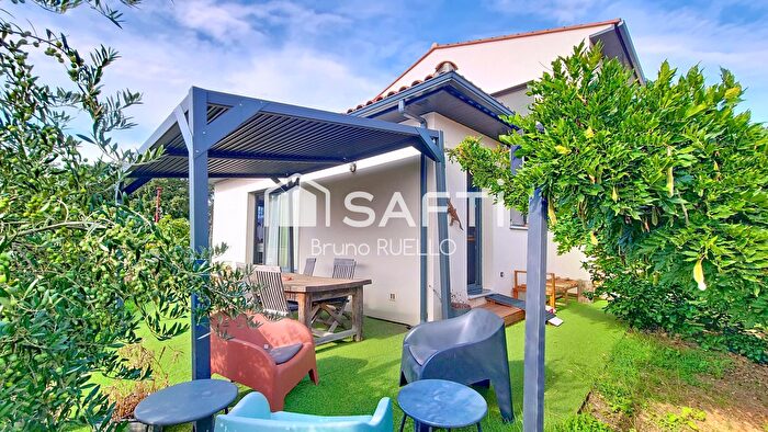 Maison à vendre - Montesquieu-des-Albères - 4 pièces - 3 chambres