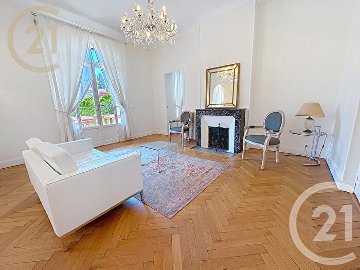 Maison à vendre - Cannes, Carnot - 11 pièces - 7 chambres