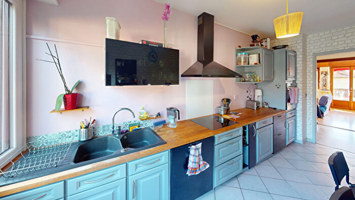 Appartement à vendre - Échirolles, Bayard, La Luire, Vicose, Comboire - 3 pièces - 2 chambres