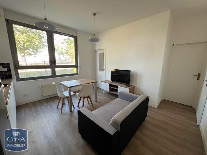 Appartement à louer - Changé - 1 pièce - 1 chambre