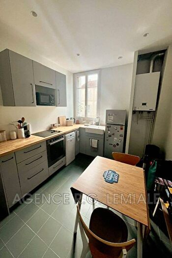 Appartement à louer - Saint Nicolas, Maisons-Laffitte - 2 pièces - 1 chambre