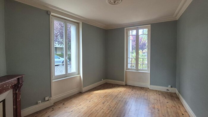 Chamalières, Centre-ville, Carrefour de l'Europe - Appartement 4 pièces à louer