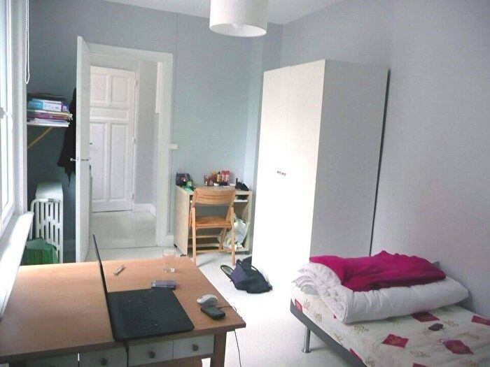 Mairie, Marcq-en-Bar ul : Appartement 1 pièce à louer