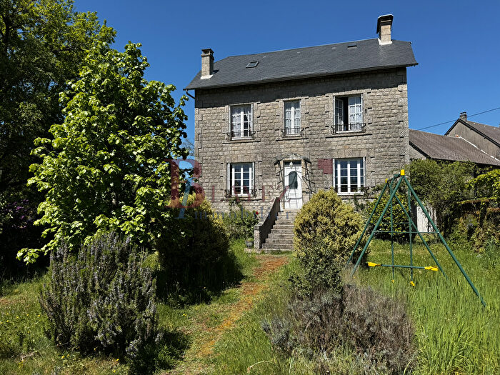 Chaumeil : Maison 6 pièces à vendre