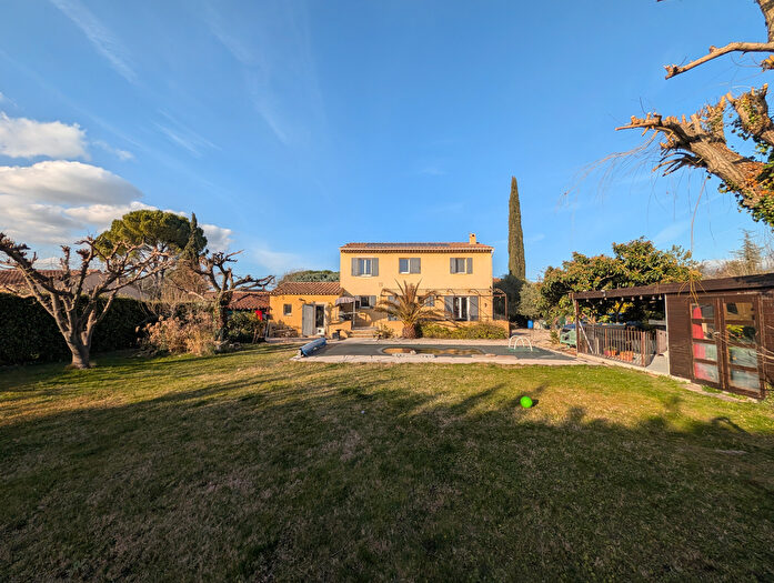 Maison à vendre - Mazan - 6 pièces - 5 chambres