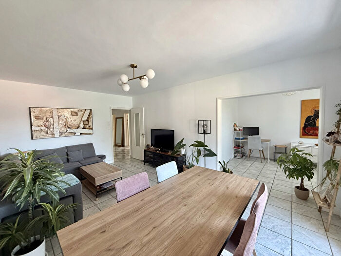 Appartement 5 pièces à Bourg-lès-Valence, Jean Moulin, à vendre