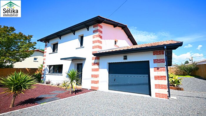 Maison à vendre - La Teste-de-Buch, LEnclos dAlis, Notre-Dame des Monts, Ninots, Miquelots - 5 pièces - 4 chambres