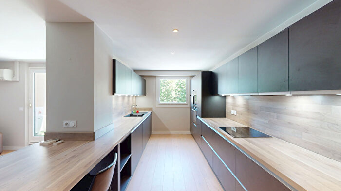 Appartement 3 pièces à Grenoble, Ile Verte, à vendre