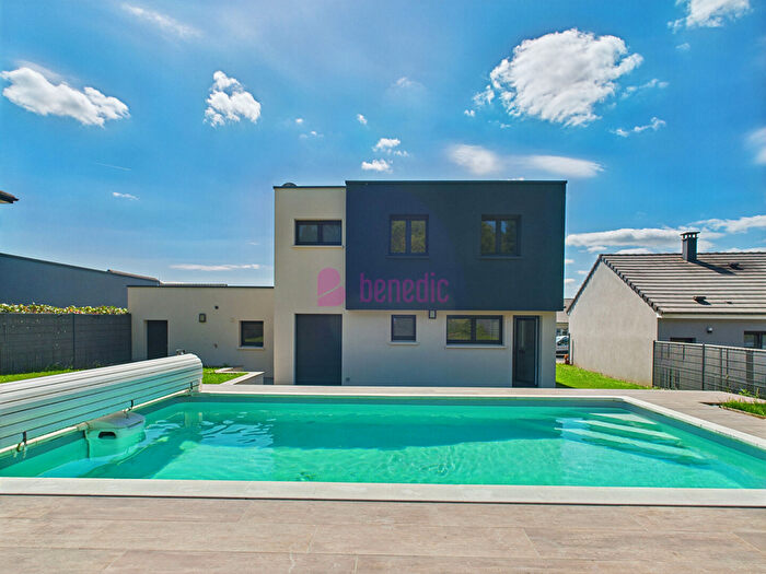 Maison à vendre - Marange-Silvange - 7 pièces - 5 chambres