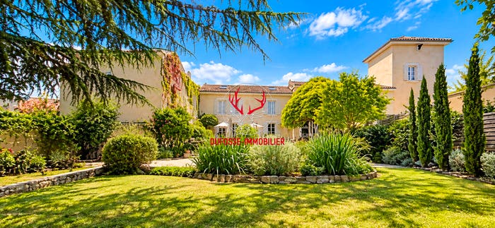 Maison 9 pièces à vendre à La Tour-de-Salvagny