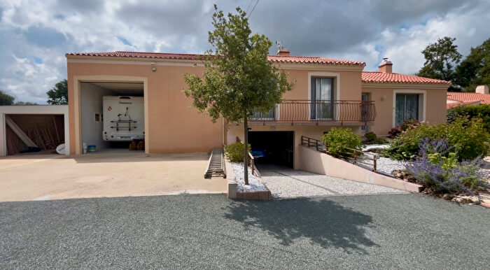 Maison à vendre - Froidfond - 7 pièces - 3 chambres