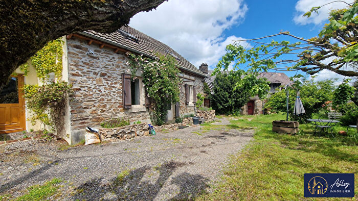 Soursac - Maison 4 pièces à vendre