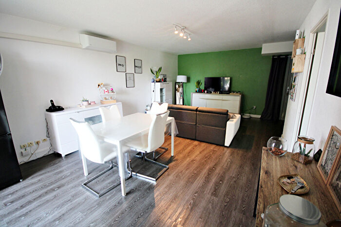 Appartement à vendre - Fonbeauzard - 2 pièces - 1 chambre