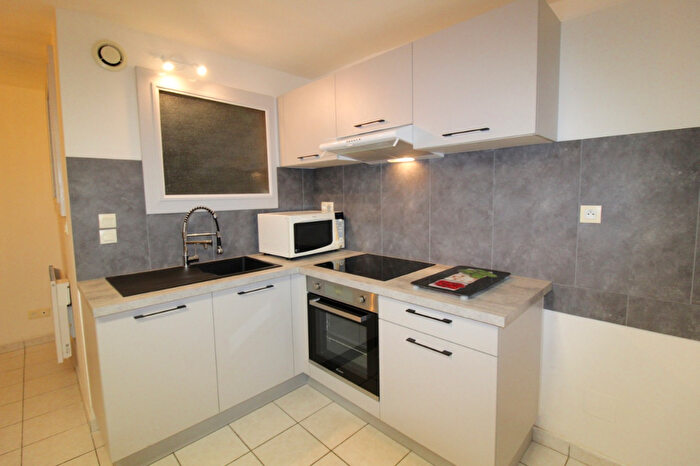 Appartement à louer - Villeneuve-sur-Lot, Sainte-Catherine - 3 pièces - 2 chambres