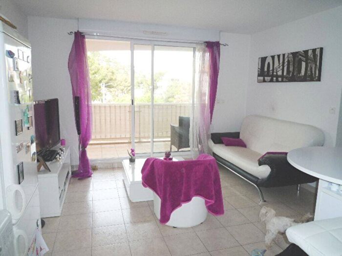 Appartement à louer - Sormiou, Marseille ème arrondissement - 2 pièces - 1 chambre