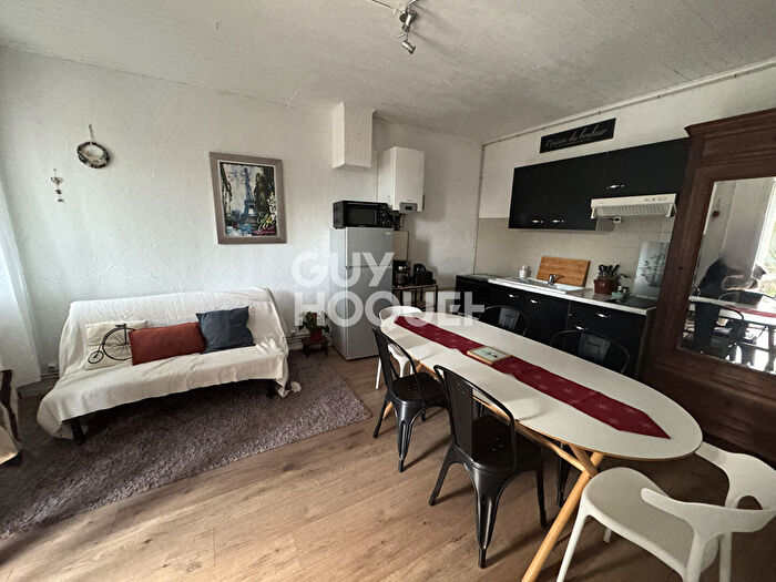 Appartement à louer - Agen, Rocher de Saint-Esprit, Hôpital - 2 pièces - 1 chambre