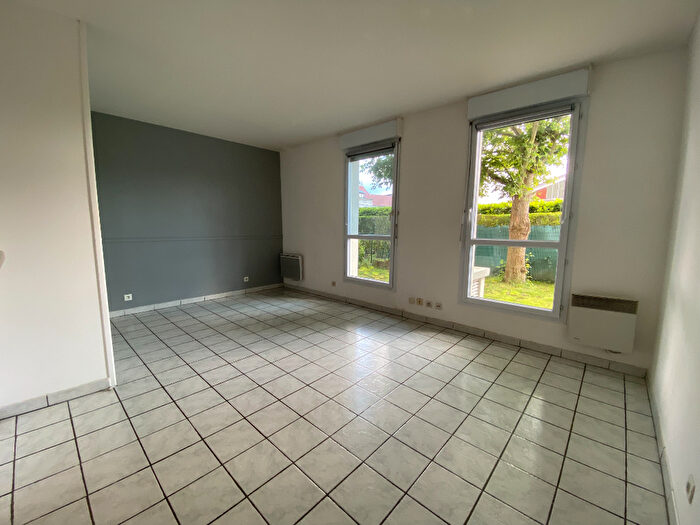 Appartement à louer - Viry-Châtillon, Chatillon - 1 pièce