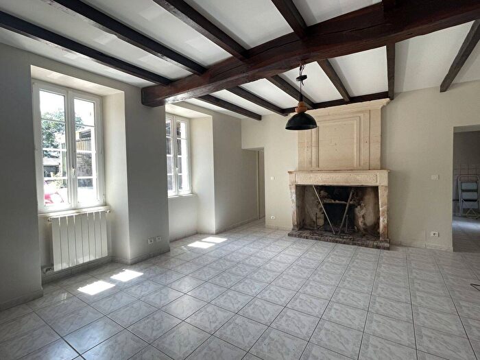 Maison 3 pièces à louer à Rioux