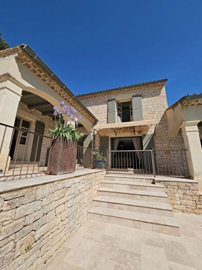 Maison 7 pièces à Goudargues, à vendre