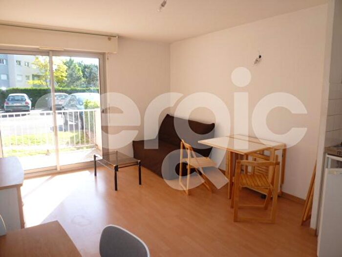 Appartement 1 pièce à louer à Olivet, Larry, Coin Rond, Lorette
