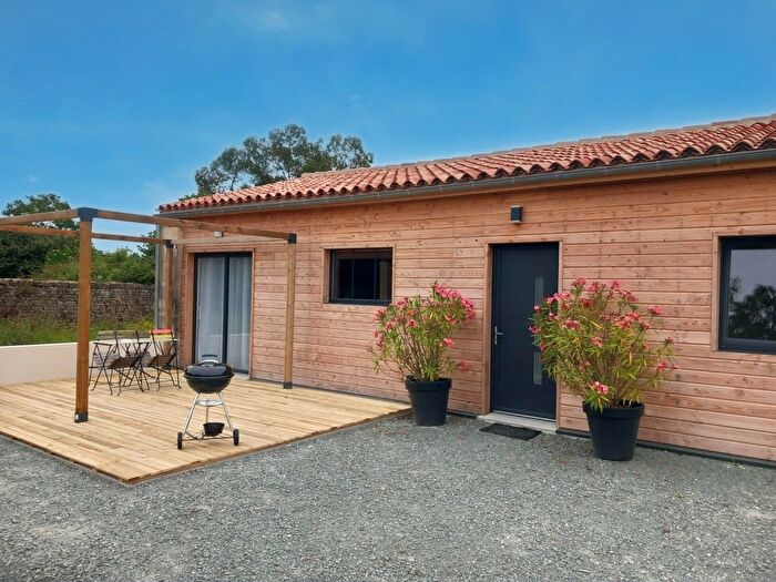 Maison à vendre - Vouillé - 3 pièces - 2 chambres