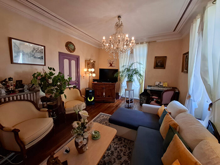 Appartement à vendre - Dijon, Centre-ville - 3 pièces - 1 chambre