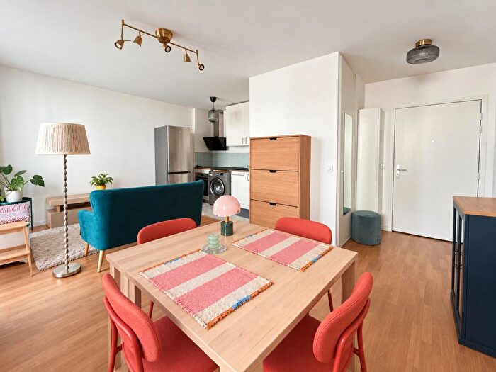 Appartement 2 pièces à vendre - Drancy, Paris Campagne