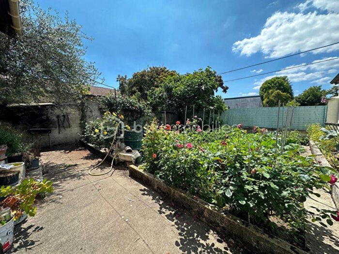 Maison à vendre - Montereau-Fault-Yonne, Ville basse - 4 pièces - 2 chambres