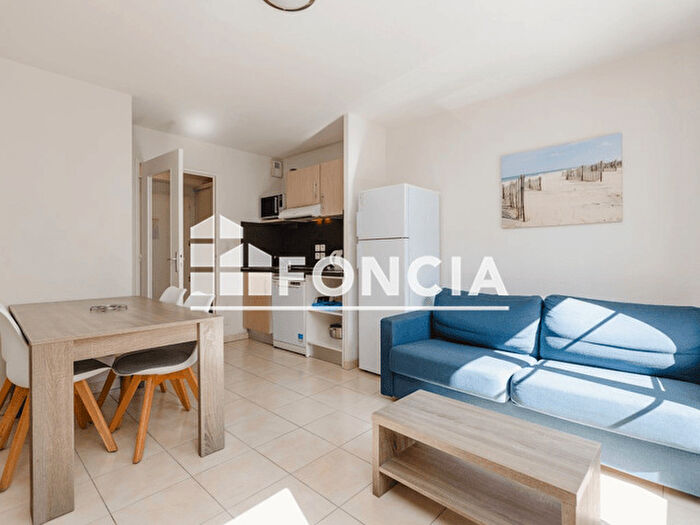 Appartement à vendre - Le Tronchet - 3 pièces - 2 chambres