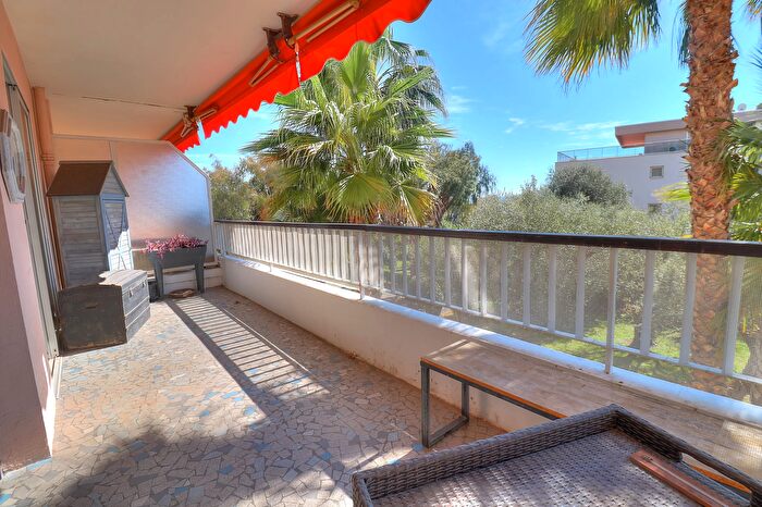 Appartement 3 pièces à Antibes, Rastines, Super Antibes, Laval, La Fontonne, à vendre