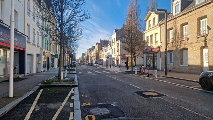 Appartement à louer - Le Havre - 5 pièces - 4 chambres