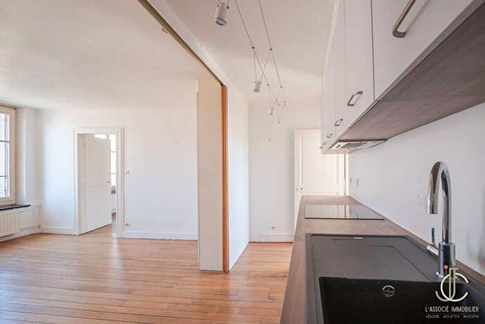 Appartement 4 pièces à Centre Ville-Charles III, Nancy, à louer
