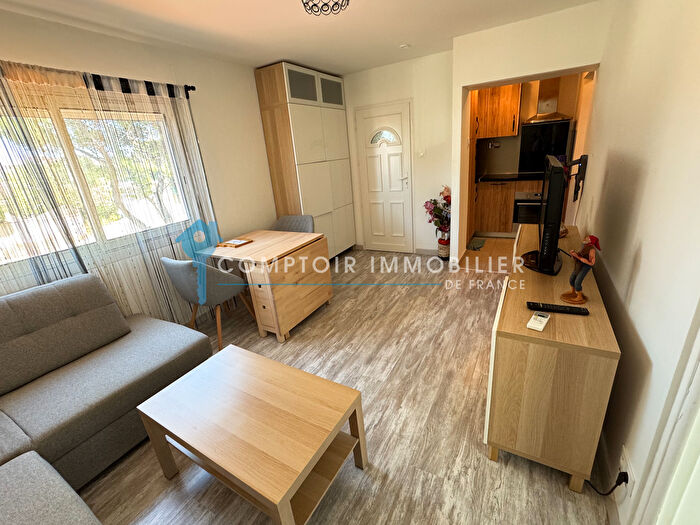 Appartement à louer - Martigues, Laurons, Carro, La Couronne, Croix-Sainte - 2 pièces - 1 chambre