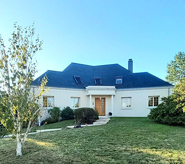 Maison à vendre - Rochefort-sur-Loire - 7 pièces - 5 chambres