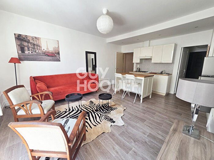 Tours, Cathédrale : Appartement 2 pièces à louer