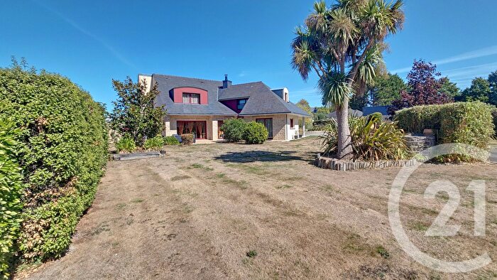 Surzur : Maison 8 pièces à vendre