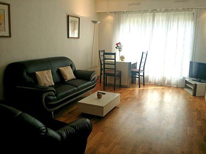 Appartement 3 pièces à Boulogne-Billancourt, Renault, Billancourt, à louer