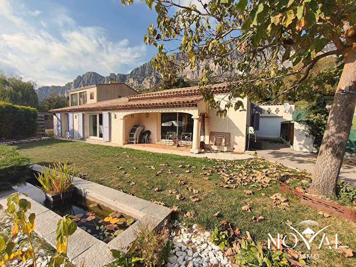 Maison 5 pièces à louer - Séranon