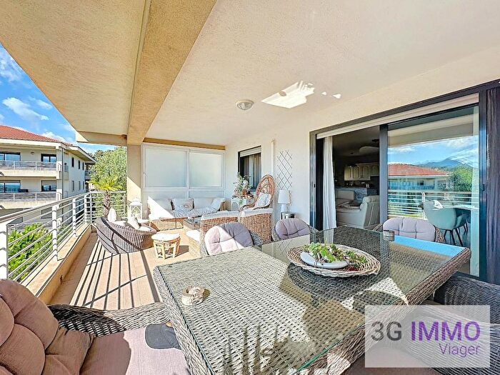 Appartement à vendre - Penta-di-Casinca - 5 pièces - 4 chambres