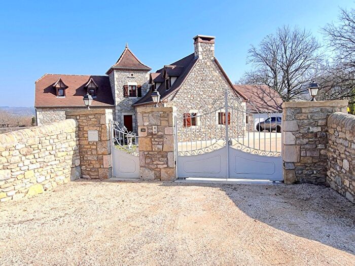 Maison 6 pièces à vendre - Saint-Jean-Lespinasse