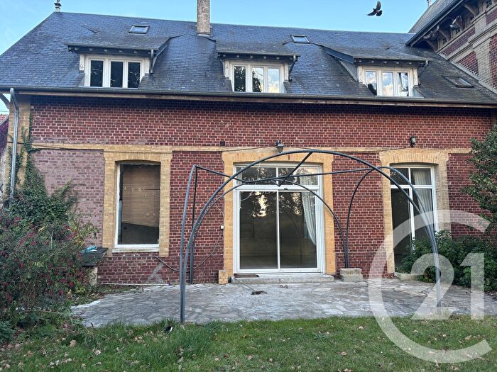 Maison à louer - La Croix-Saint-Leufroy - 6 pièces - 4 chambres