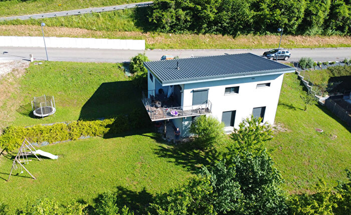 Maison 7 pièces à Saint-Hippolyte, à vendre