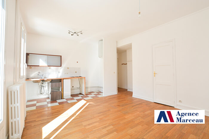 Appartement 1 pièce à vendre - Courbevoie, Gambetta, La Défense
