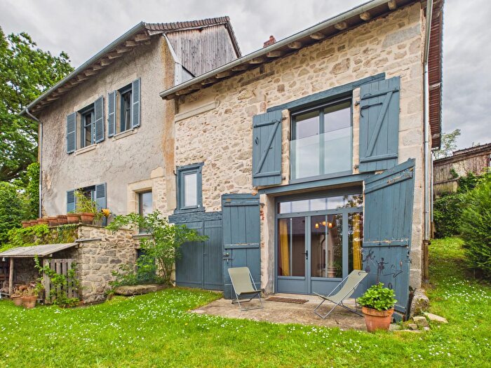 Rilhac-Lastours : Maison 13 pièces à vendre