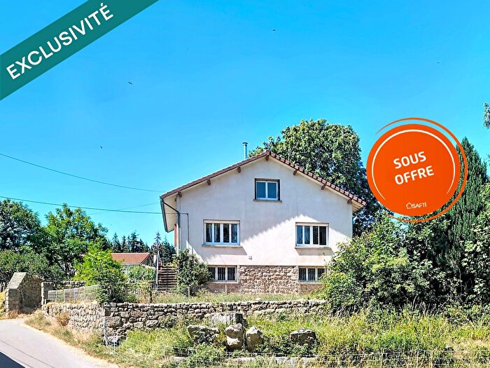 Maison 4 pièces à Estivareilles, à vendre